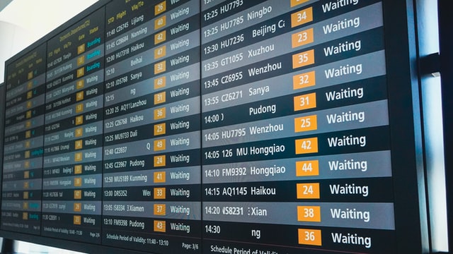 Airport Experience : Top 4 Digital Displays To Have In The Airport